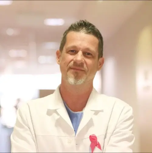 Dr. Kelemen Péter Bertalan Ph.D, Emlősebész | Plasztikai sebész | 0 ...